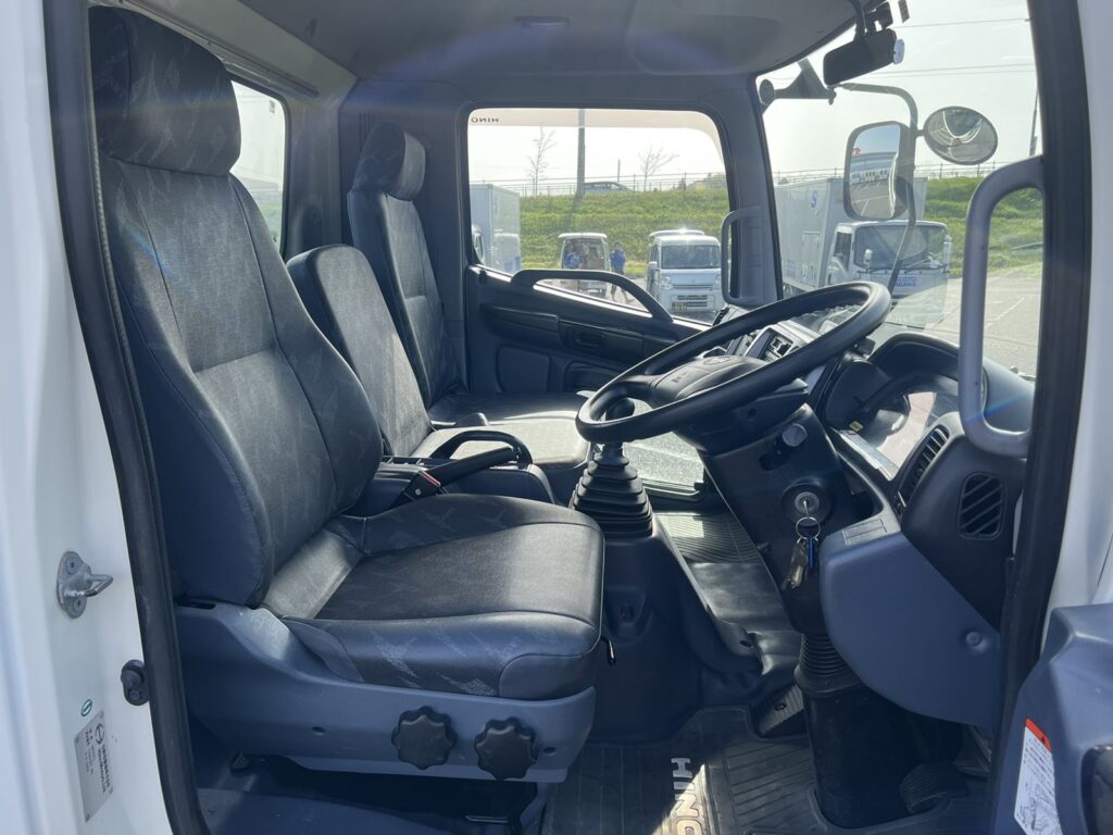 483- Hino Ranger Crane | JAPAN AUTO