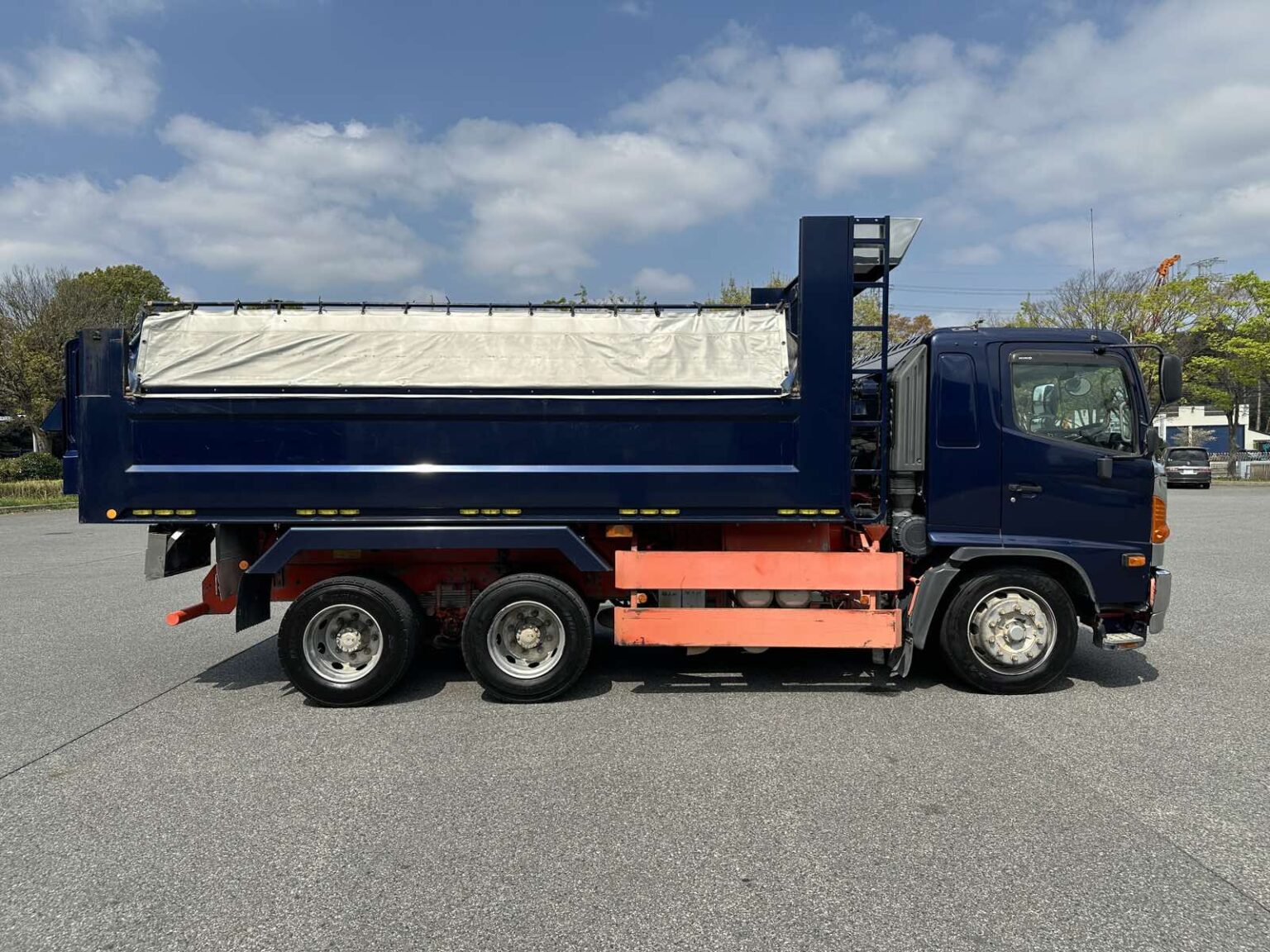 703-Hino Ranger | JAPAN AUTO